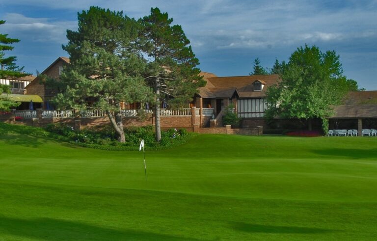 Top 25 Private Golf Clubs-Michigan 2025